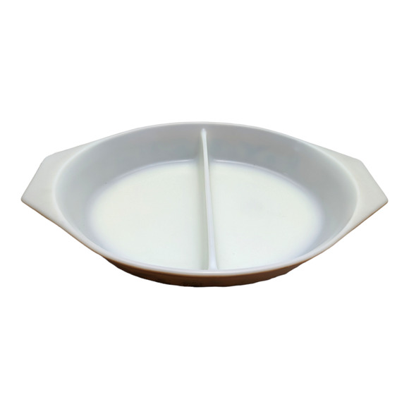 Pyrex | Kitchen | Vintage Pyrex Early American 5 Quart Divided Baking ...